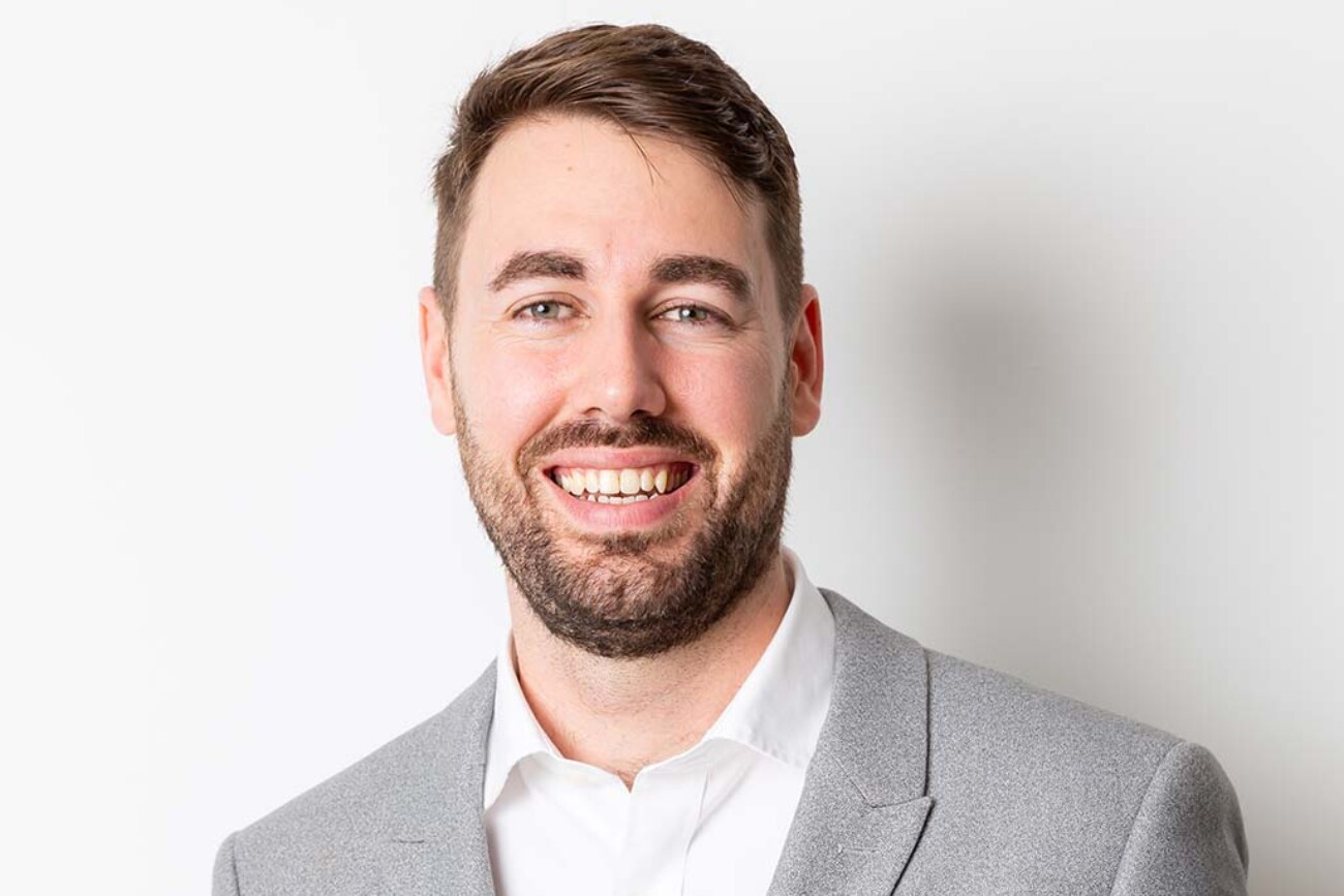 About Us - UFINANCIAL